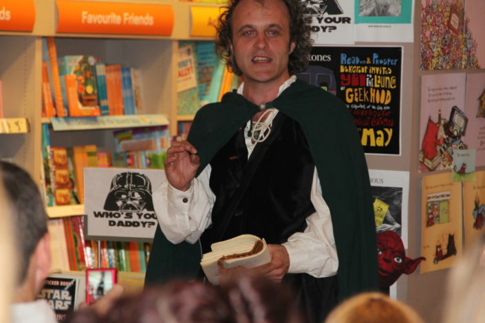 Andy Robb | Authors Aloud